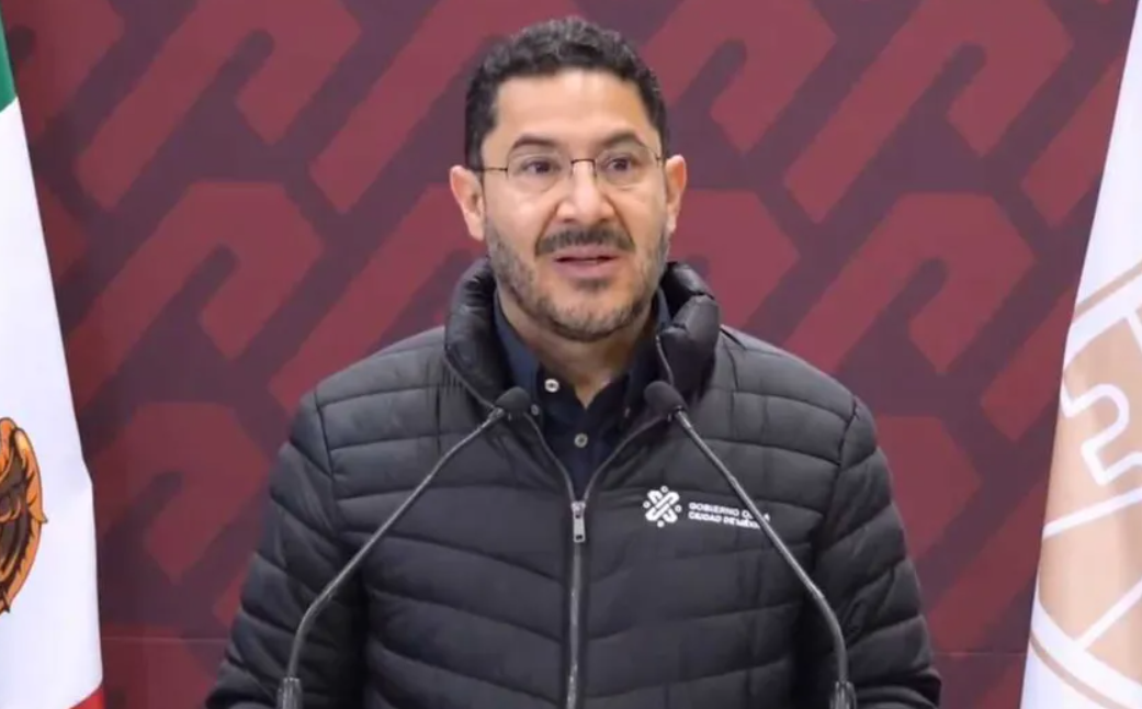 Martí Batres encabeza acto de reconocimiento a trabajadores informales ...