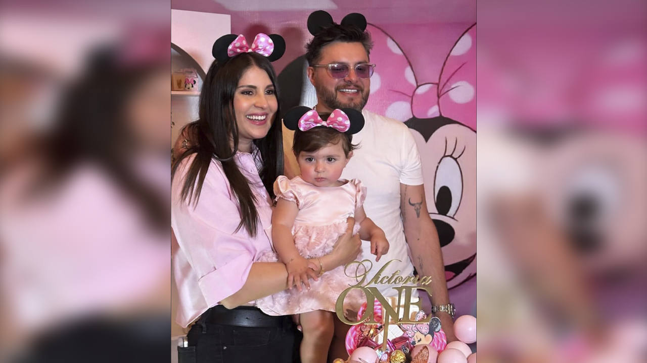 Victoria, hija de Paul Stanley y Joely Bernat, celebra su primer ...